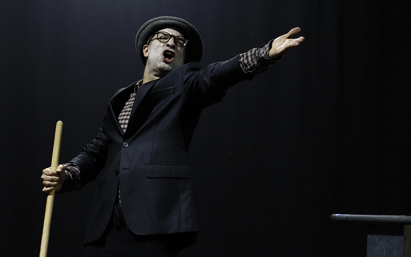 Los Despiertos: la grandeza de la gente corriente - Revista Godot